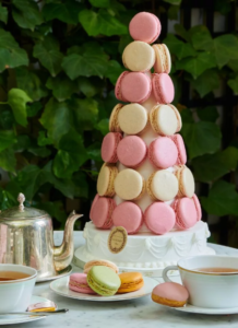 Pirámide de macarons - Ladurée México